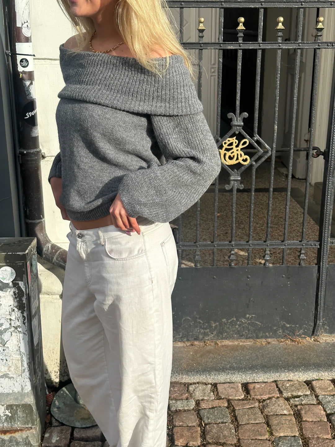 TROYGGJA | SALLY grá – Hon+Hann