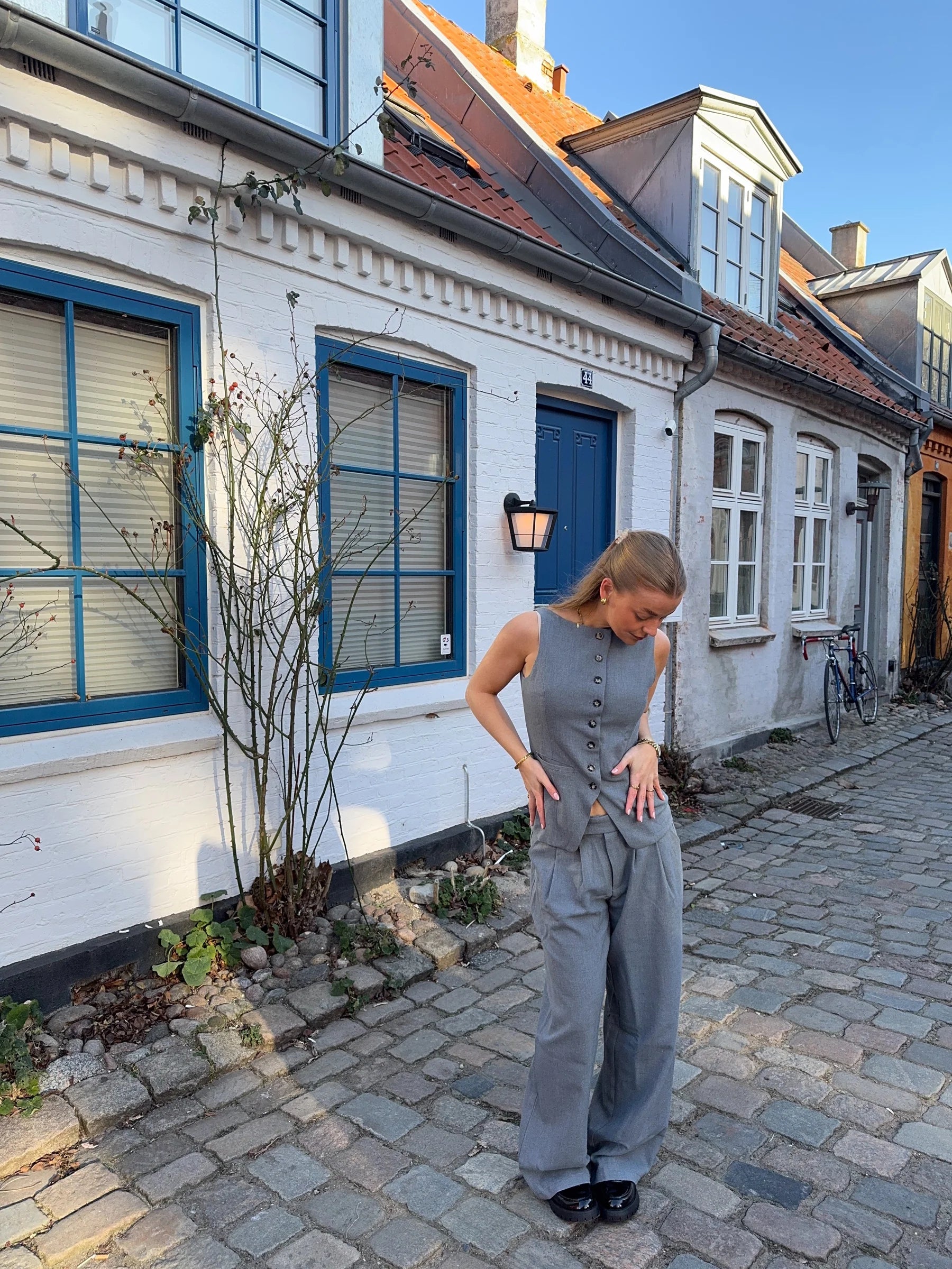 VESTUR | NORA medium grey – Hon+Hann